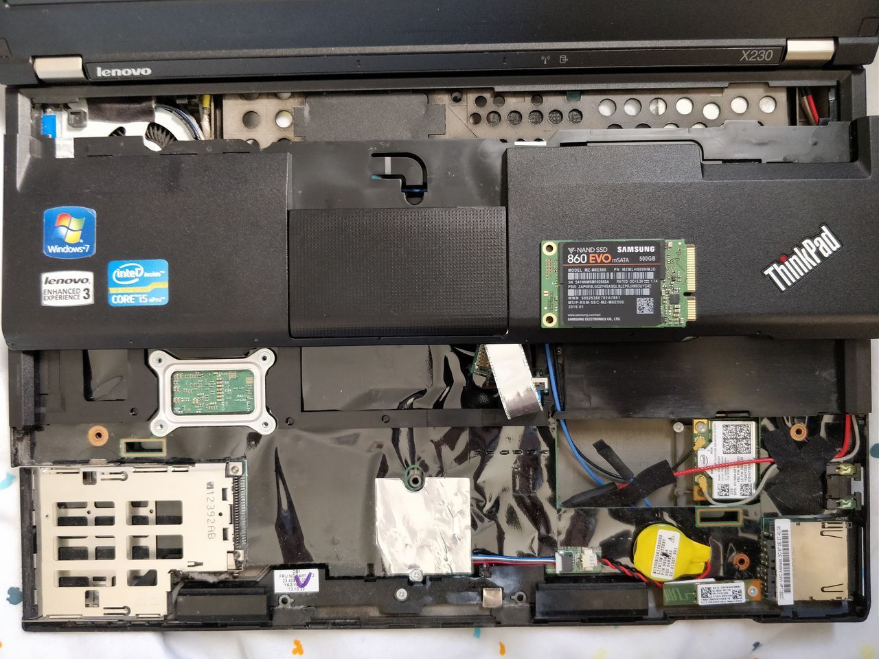 Arch Linux Thinkpad x230 - Hardware | 浅色圆锥曲线爱好者